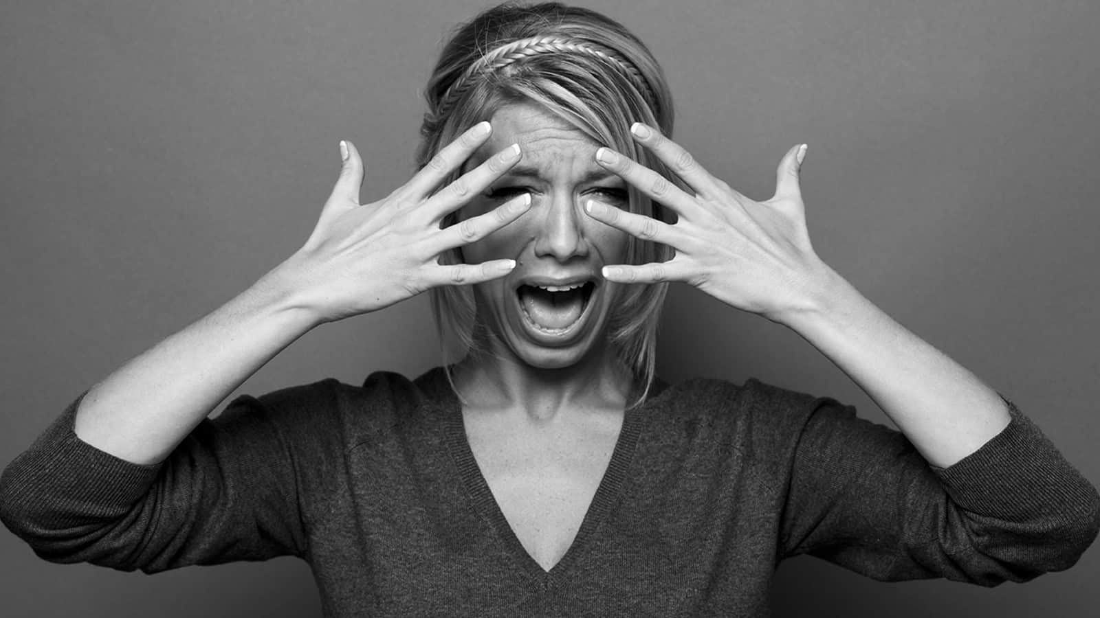 8 Signs You're Dealing With A Drama Queen